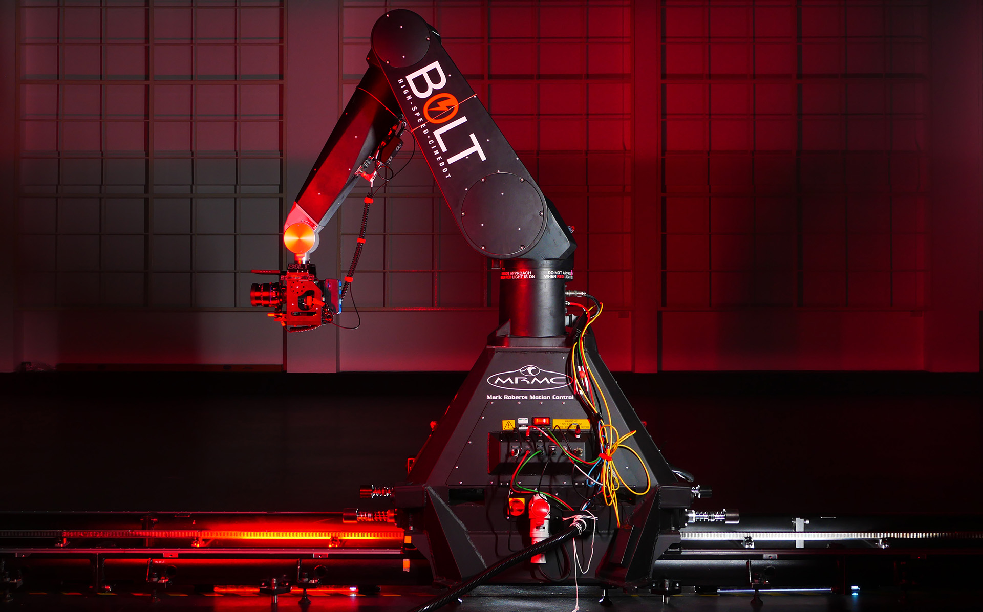 The Glambot: Behind the Stunning Slow-motion Red Carpet Videos ...