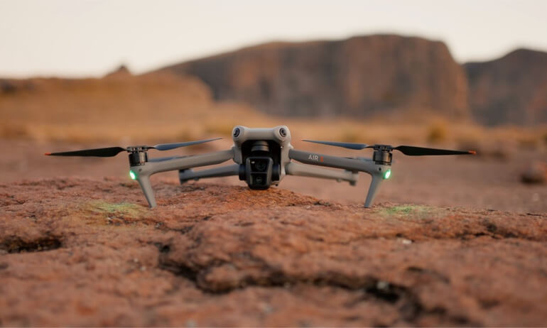 DJI Air 3 vs DJI Mini 4 Pro: Useful Drone Comparison - Videolinea System srl